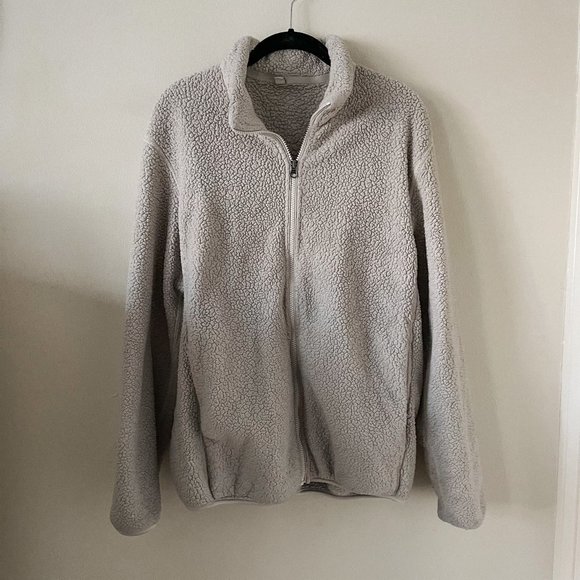 Uniqlo | Jackets & Coats | Uniqlo Sherpa Jacket | Poshmark